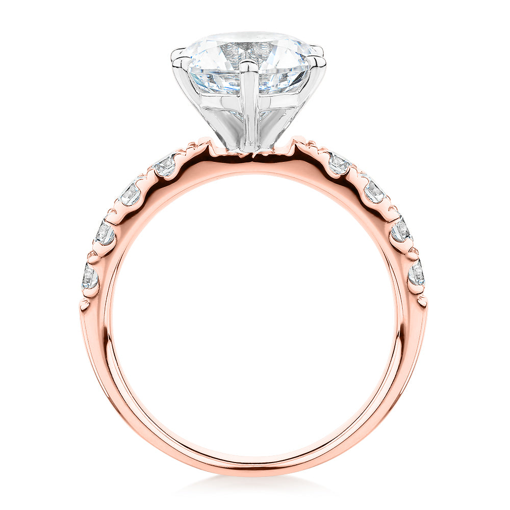 Round Brilliant shouldered engagement ring with 3.39 carats* of diamon ...