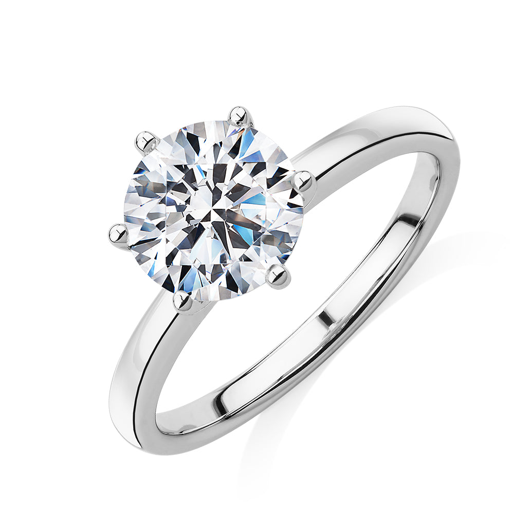 Round Brilliant solitaire engagement ring with 2 carat* diamond simula ...